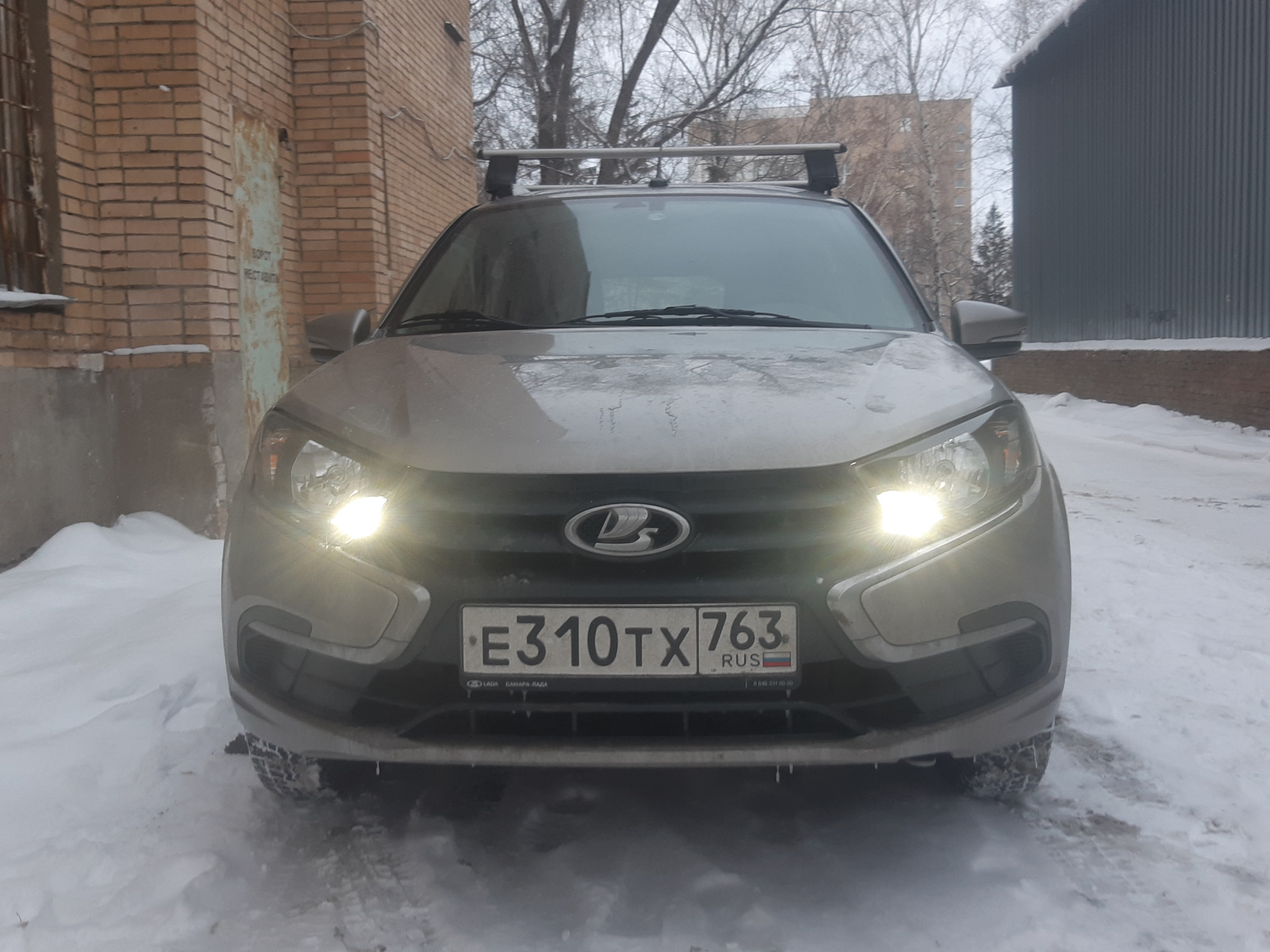 Замена ламп ДХО и габаритов — Lada Гранта Лифтбек (2G), 1,6 л, 2022 ...