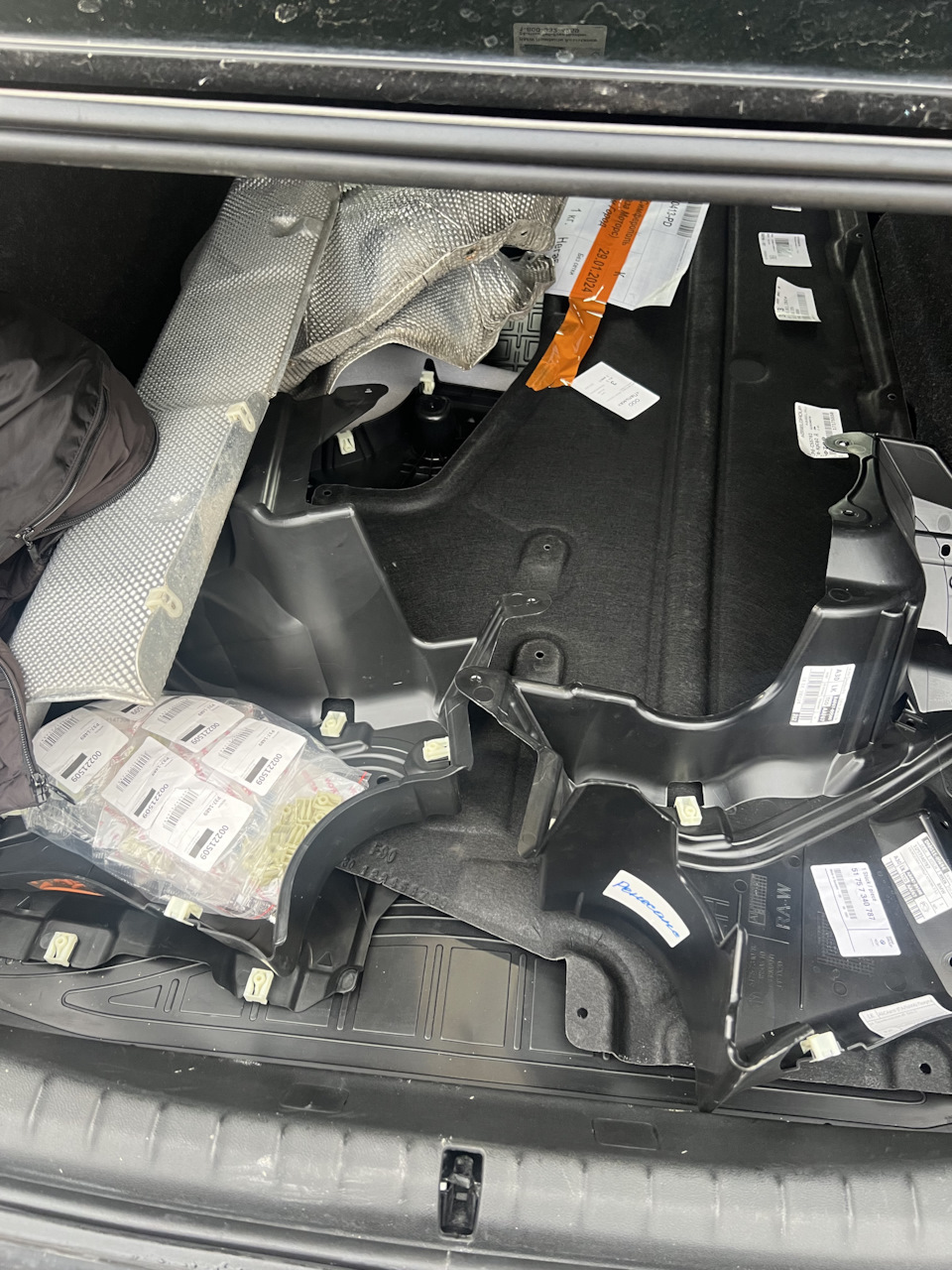 Защиты днища g30 — BMW 5 series (G30), 3 л, 2017 года | запчасти | DRIVE2