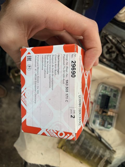 1K0505171C Сайлентблок VAG | Запчасти на DRIVE2