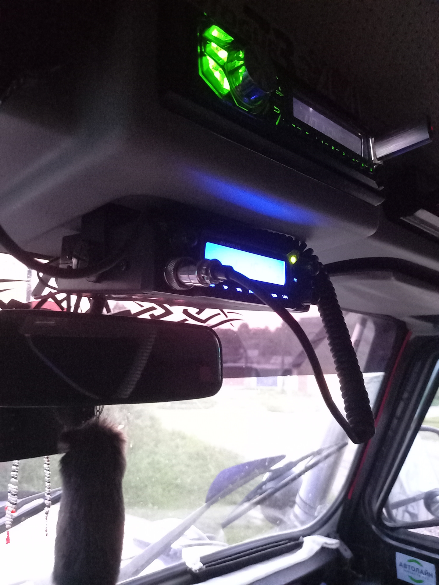 Установка радиостанции MegaJet MJ-600 PLUS + антенна Optim CB-27. — УАЗ 31514, 2,5 л, 1998 года ...