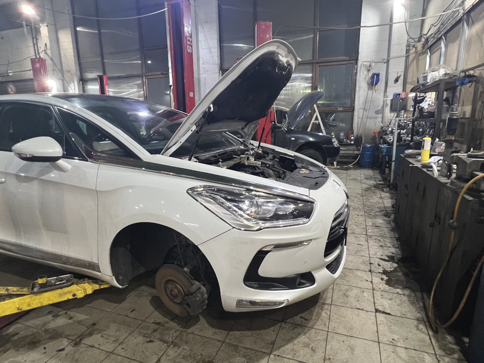 Пружинная эпопея — Citroen DS5, 1,6 л, 2013 года | визит на сервис | DRIVE2