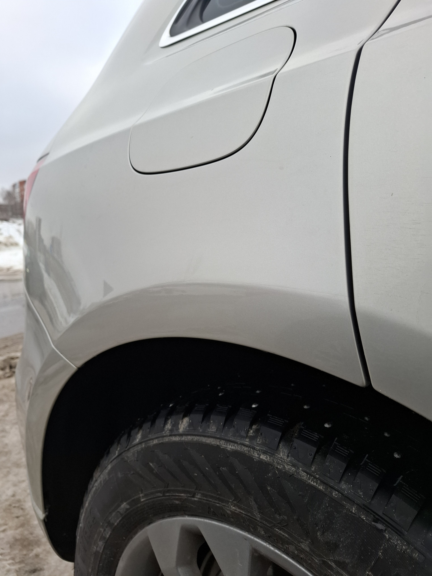 6. Защита арок от сколов — Audi Q5 (1G), 2 л, 2013 года | стайлинг | DRIVE2