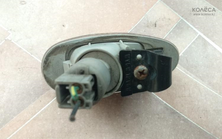 MR522027 Повторитель поворота на крыло L/R Mitsubishi | Запчасти на DRIVE2