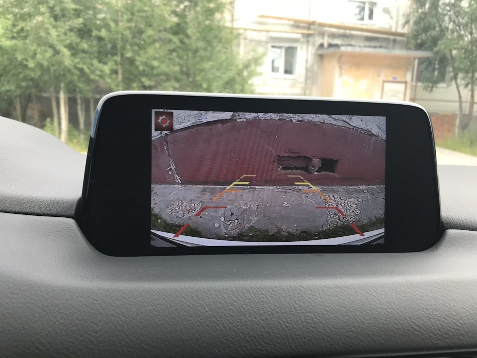 Установка камеры заднего вида Incar MZ VDC-007 — Mazda CX-5 (2G), 2 л ...