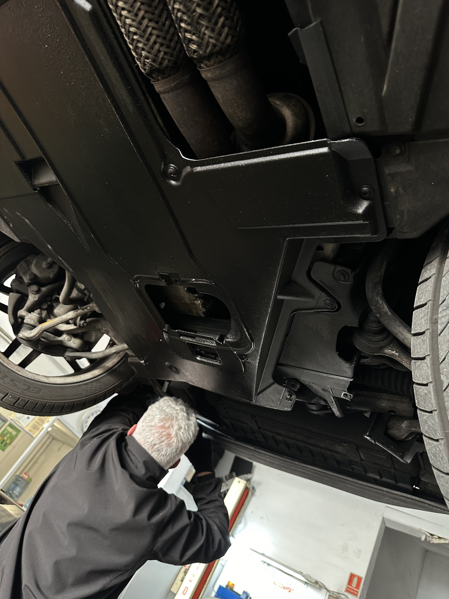 Ремонт трассы фароомывателя — BMW 5 series (E39), 3 л, 1999 года ...