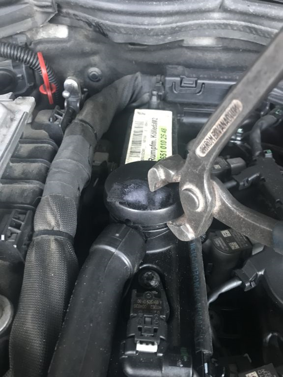 Замена мембраны КВКГ на Mercedes-Benz C-class T-MODEL (S204) OM651.913 ...