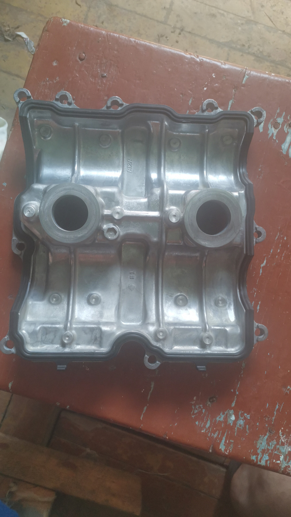 Замена сальников свечных колодцев — Subaru Forester (SJ), 2 л, 2012 ...