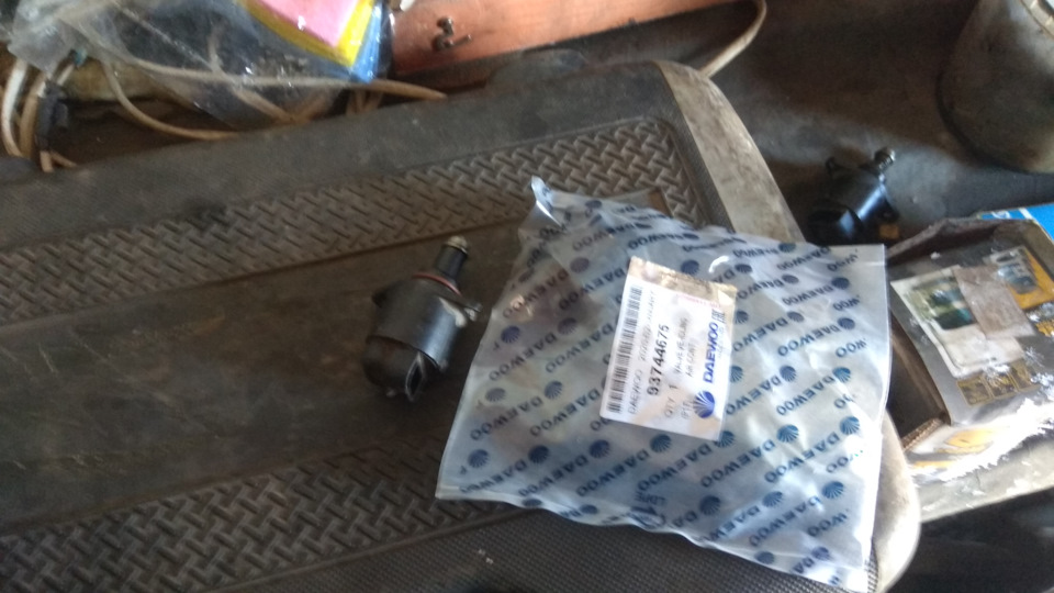 93744675 Клапан холостого хода / Daewoo, Chevrolet Aveo, Matiz, Nubira ...