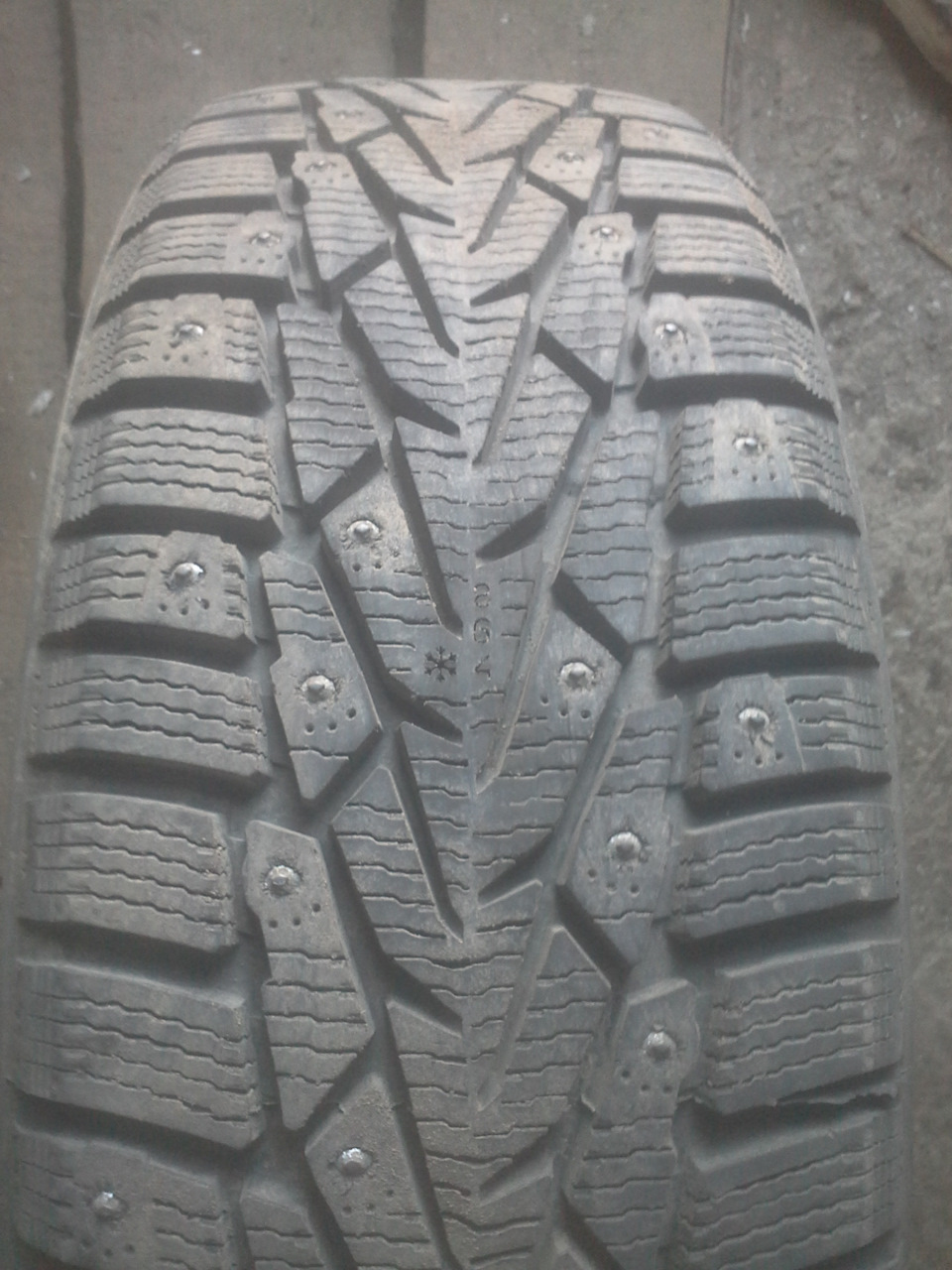 Зимняя резина Nokian Tyres Nordman 7 после 2 сезонов. — Nissan Primera ...