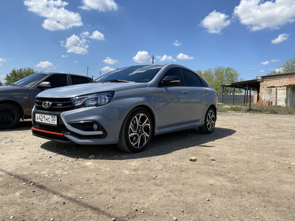 Новая Веста спорт — Lada Vesta, 1,6 л, 2017 года | просто так | DRIVE2