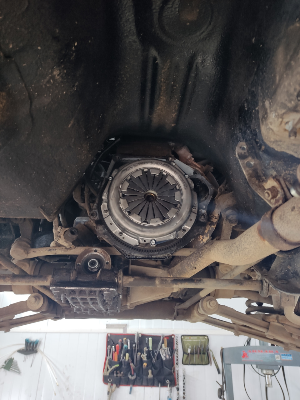 Сцепление, поворотные кулаки — Chevrolet Niva (1G), 1,7 л, 2007 года ...