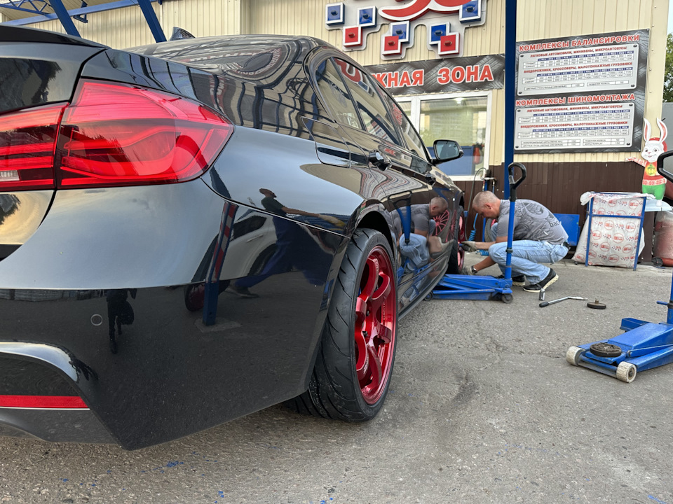 Установка нового летнего комплекта шин Nankang NS-2R — BMW 3 series (F30), 2 л, 2018 года | шины ...