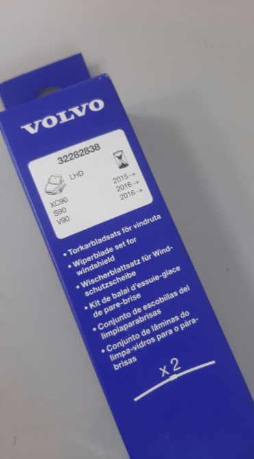 №10 Дворники оригинал Volvo (+форсунки омывателя, лобового стекла ...