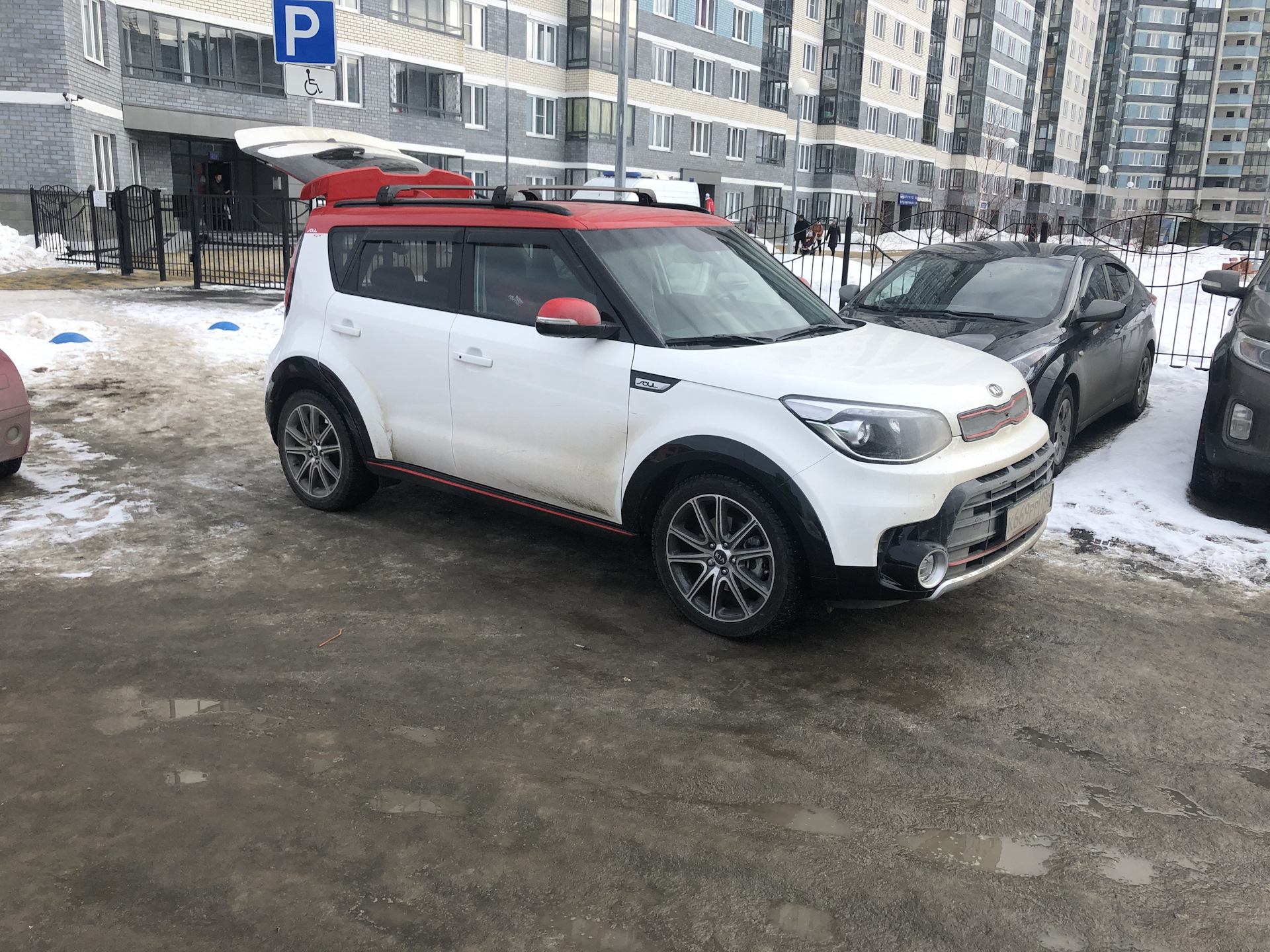 Арки, led ПТФ, гудок — KIA Soul (2G), 1,6 л, 2017 года | тюнинг | DRIVE2