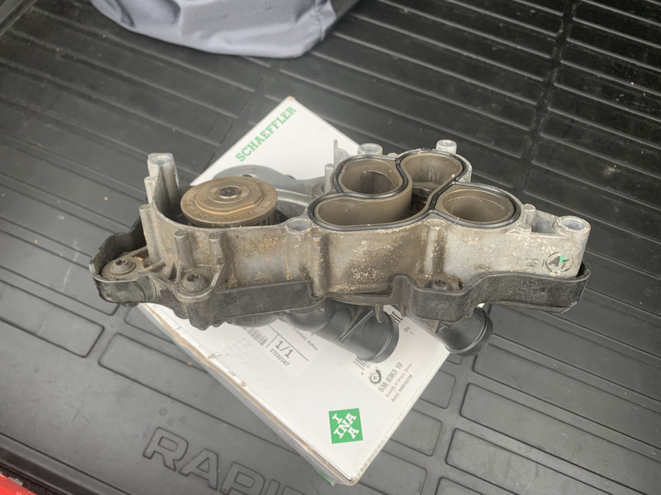 538036310 Водяной насос для охлаждения двигателя INA | Запчасти на DRIVE2