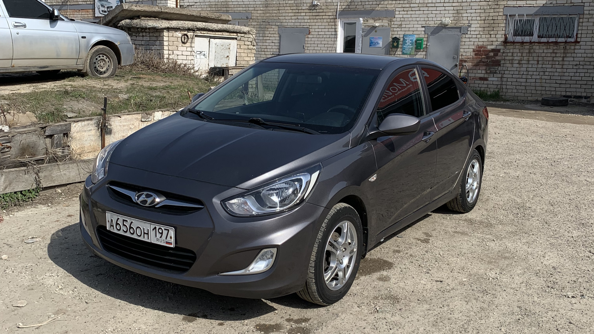 Hyundai Solaris 1.6 бензиновый 2011 | Солярис на DRIVE2