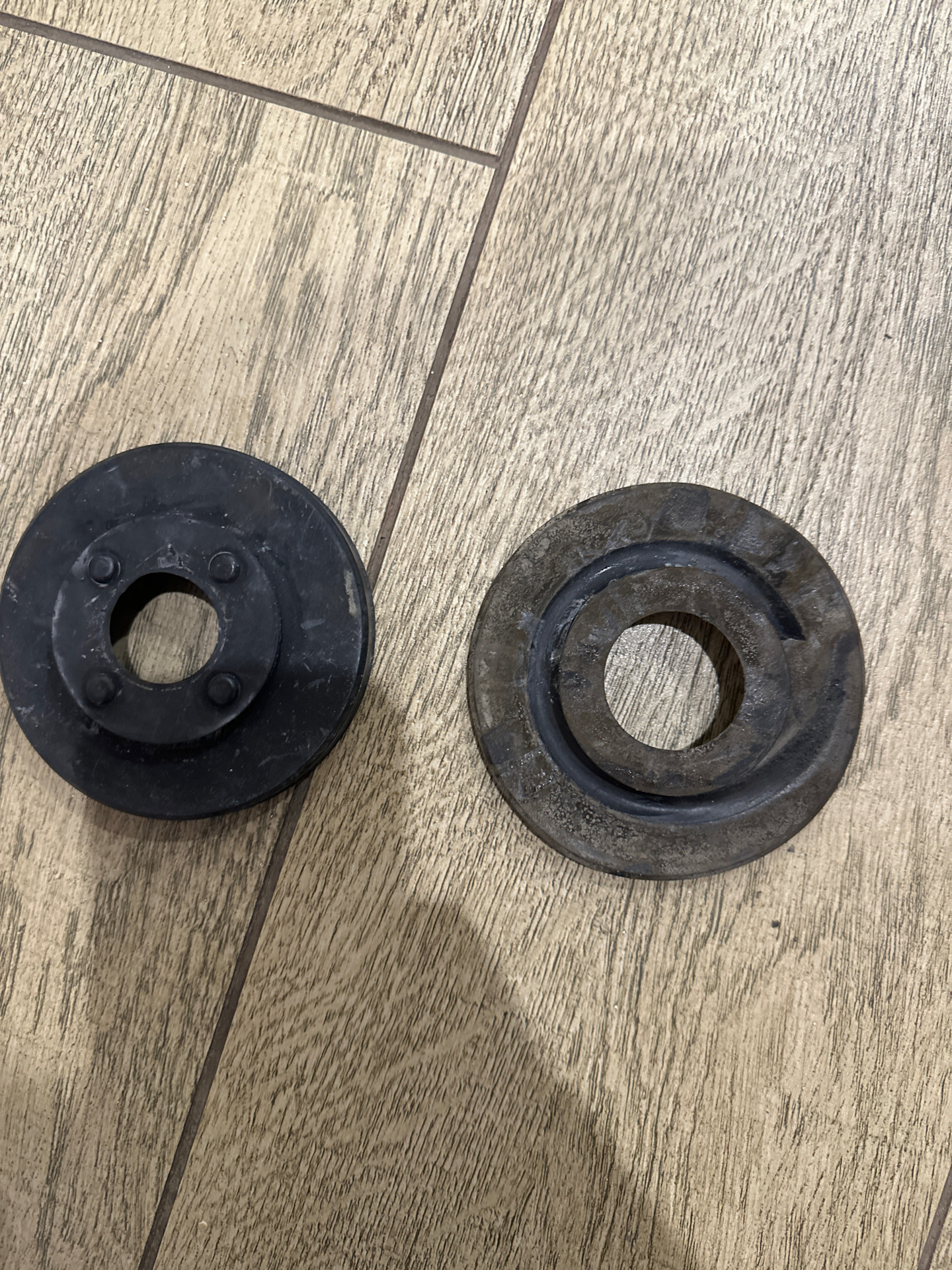 Замена опор задних пружин — Skoda Octavia A7 Mk3, 1,8 л, 2020 года ...