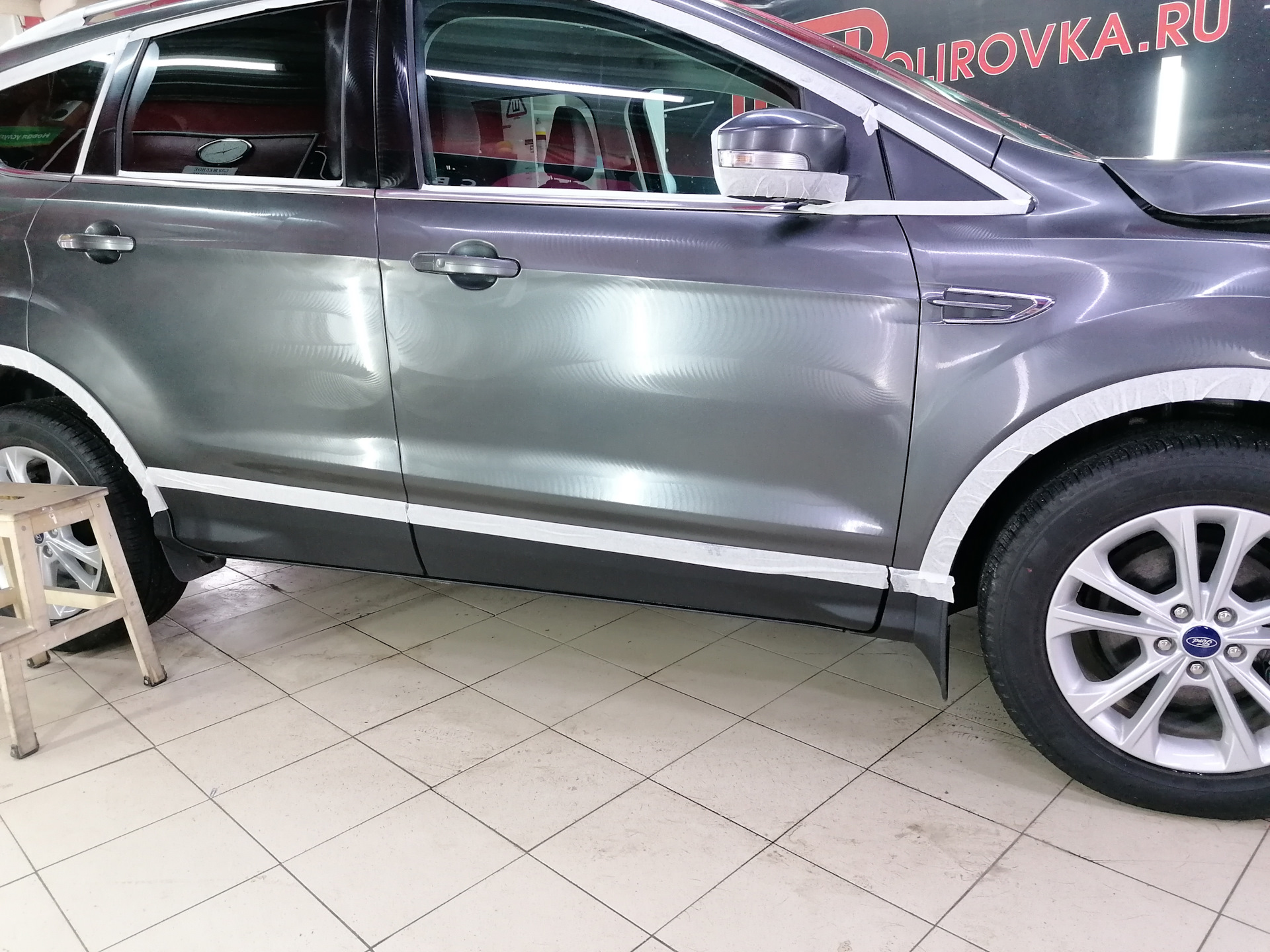 Полировка кузова Куги 2 в цвете Magnetic — Ford Kuga (2G), 2,5 л, 2019 ...