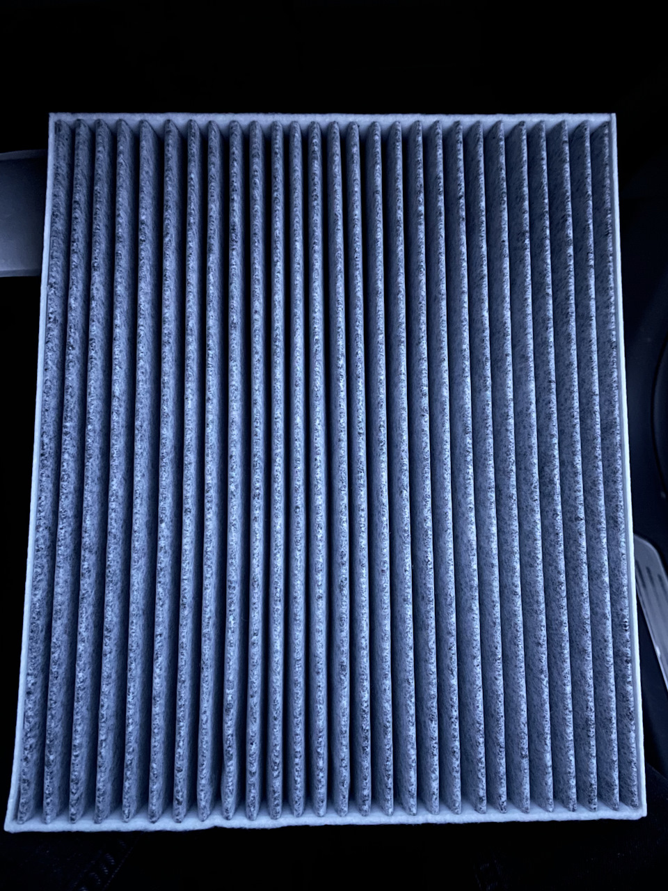 Замена салонного фильтра — Geely Monjaro, 2 л, 2023 года | расходники ...