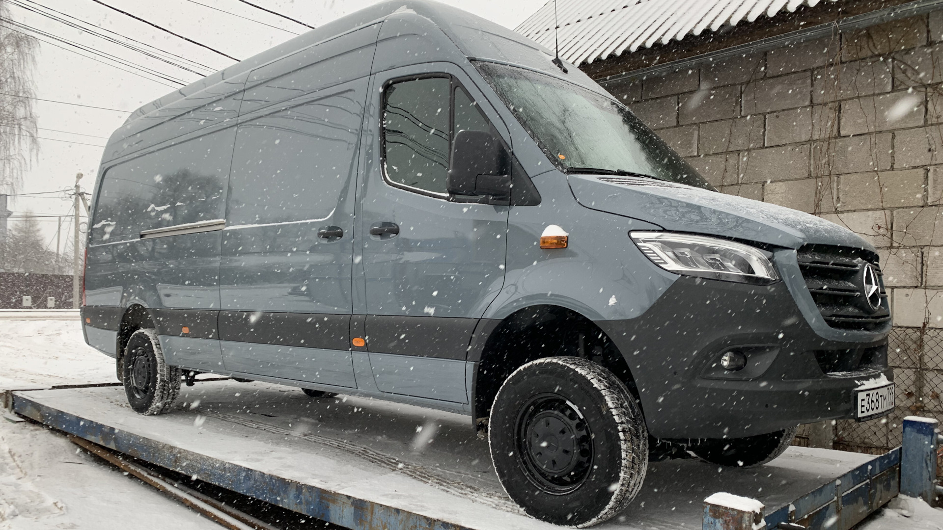 Mercedes-Benz Sprinter (3G) 3.0 дизельный 2020 | 4x4 на DRIVE2