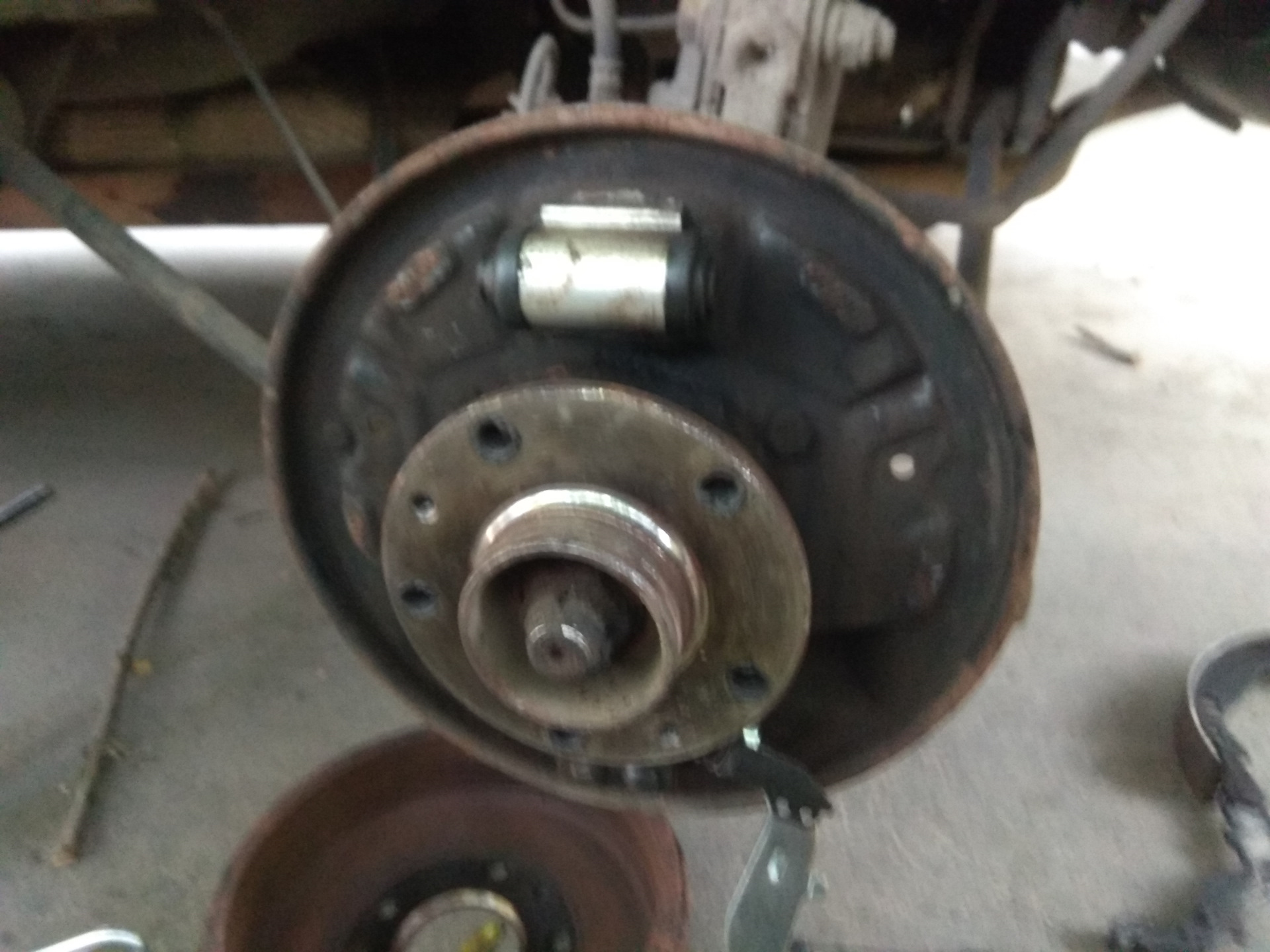 Прикупил тормозные колодки на задние тормоза — Renault Duster (1G), 2 л ...