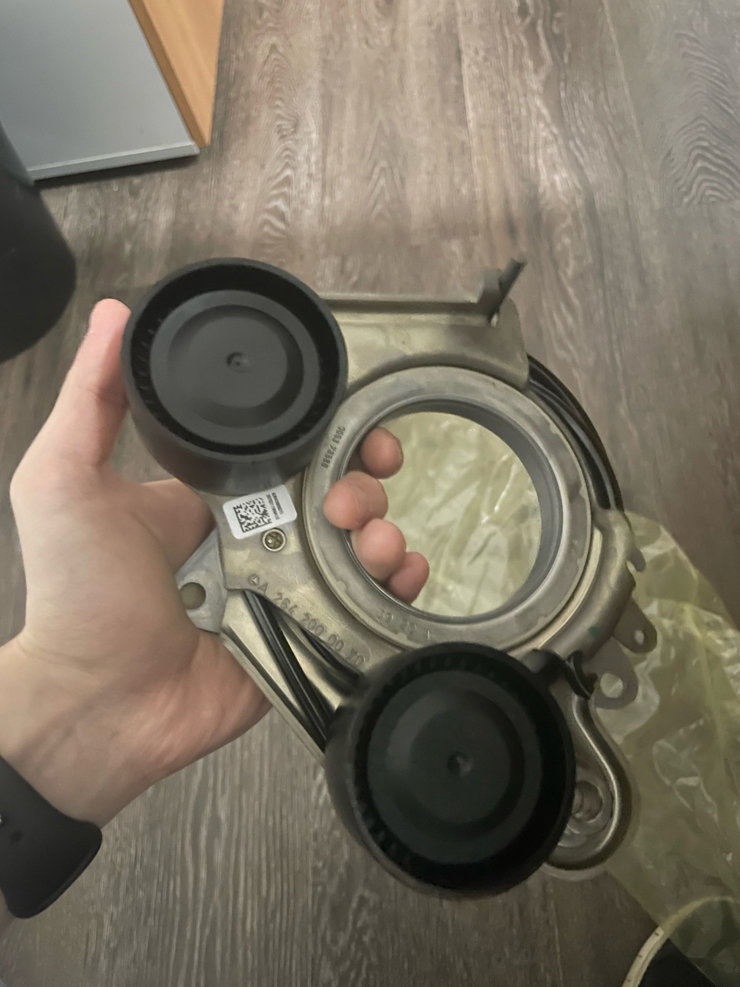 Ремонт поддона, замена натяжителя, масло в редуктора — Mercedes-Benz C ...