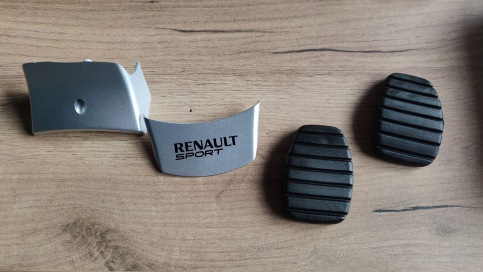 8200749306 Заглушка руля (плас) RENAULT | Запчасти на DRIVE2