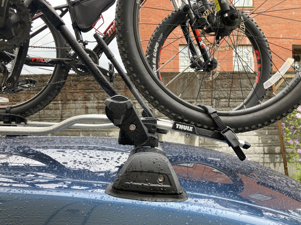 Велокрепеж Thule — Saab 9-3 (2G), 2 л, 2007 года | аксессуары | DRIVE2