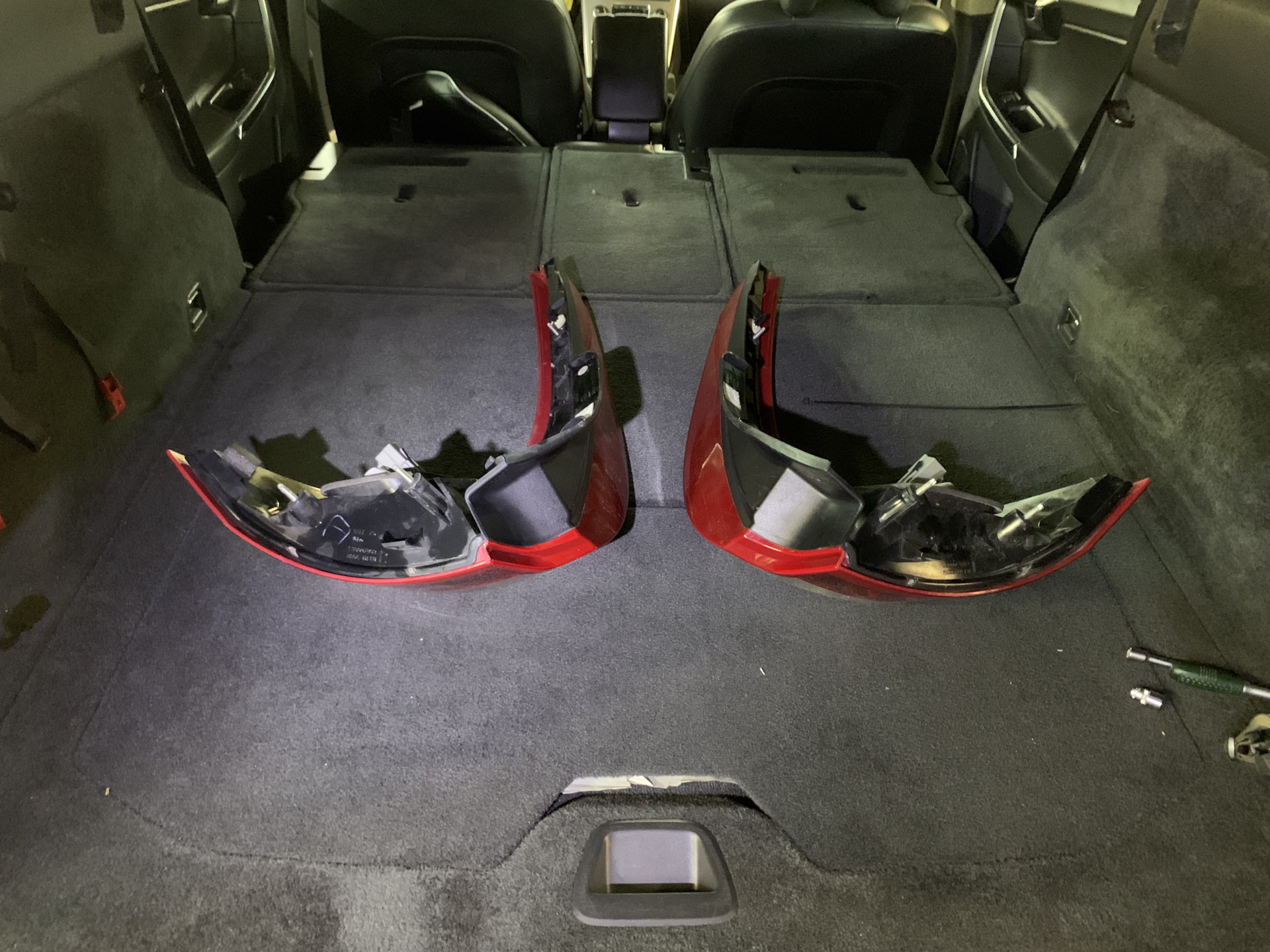 Сборка после покраски. Часть 2 — Установка всего обратно — Volvo XC60 ...