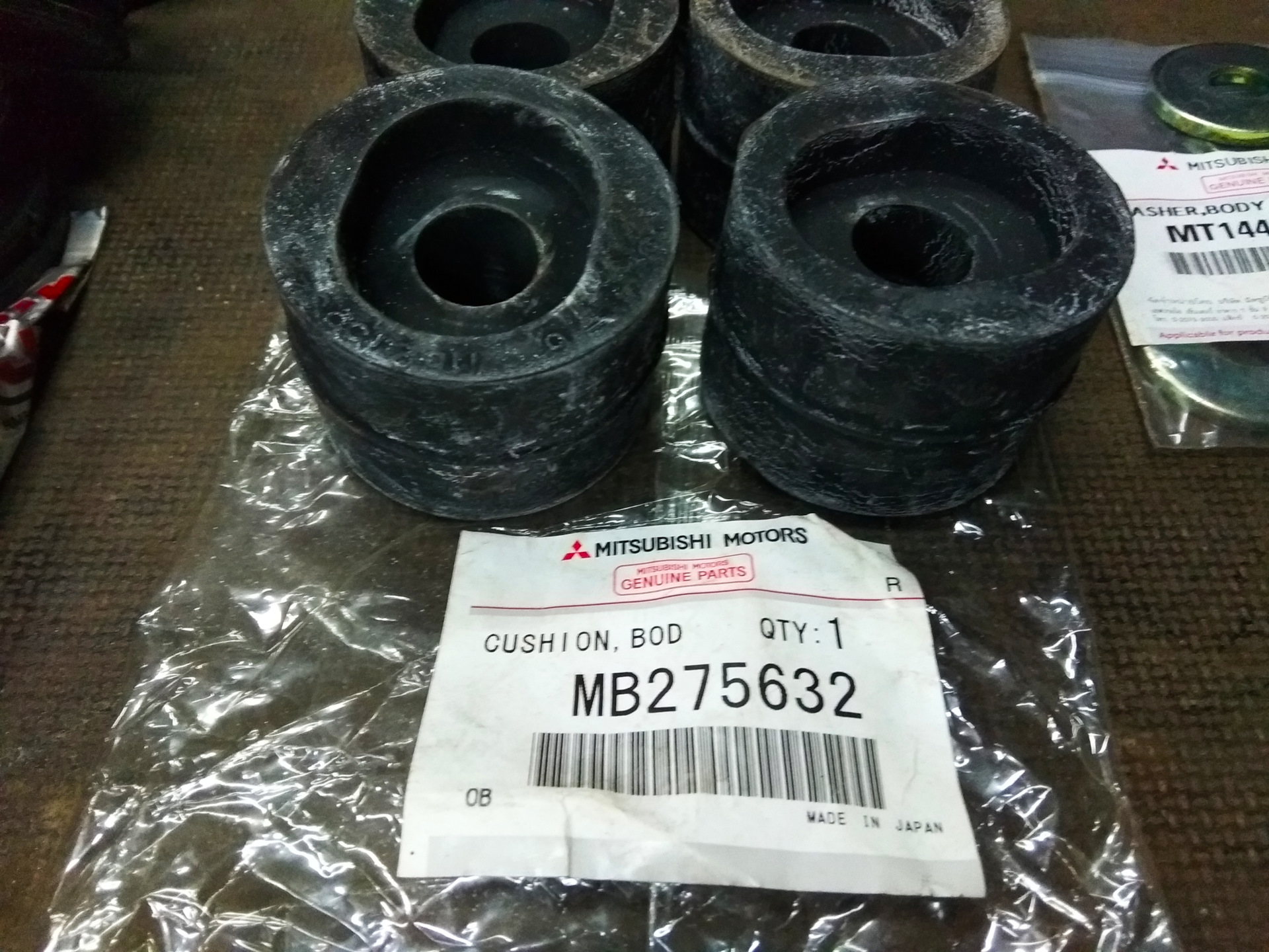 Установка кузова на раму Паджеро 2. Подушки ДВС, АКПП, рамы ...