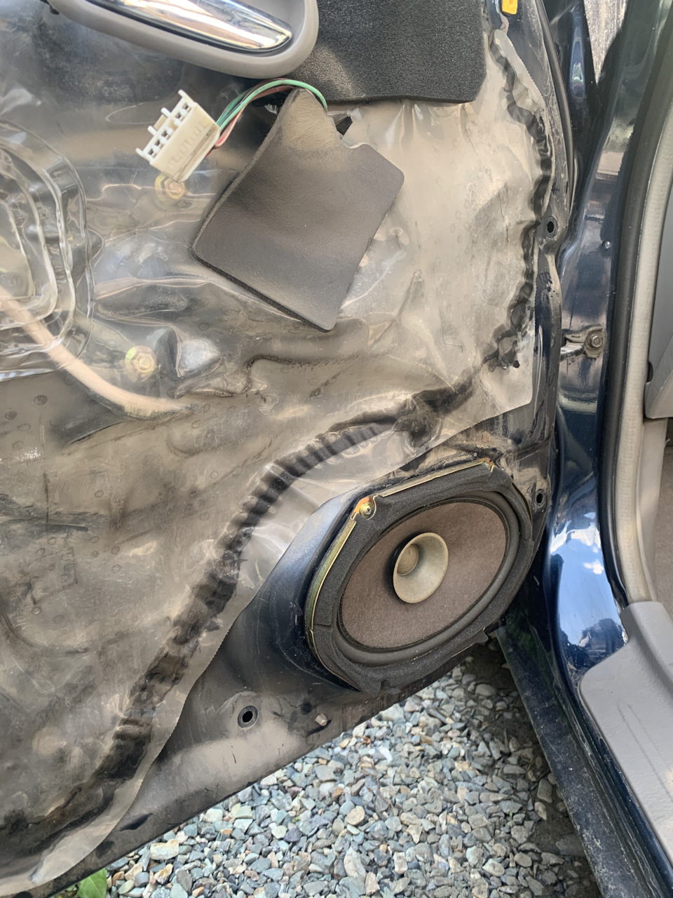 Динамики в передние двери и много ништяков😉 — Mazda Premacy (1G), 1,8 л ...