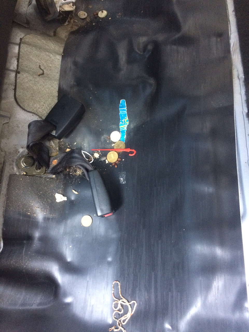 Замена топливных фильтров бензонасоса — Mitsubishi Lancer IX, 1,6 л ...