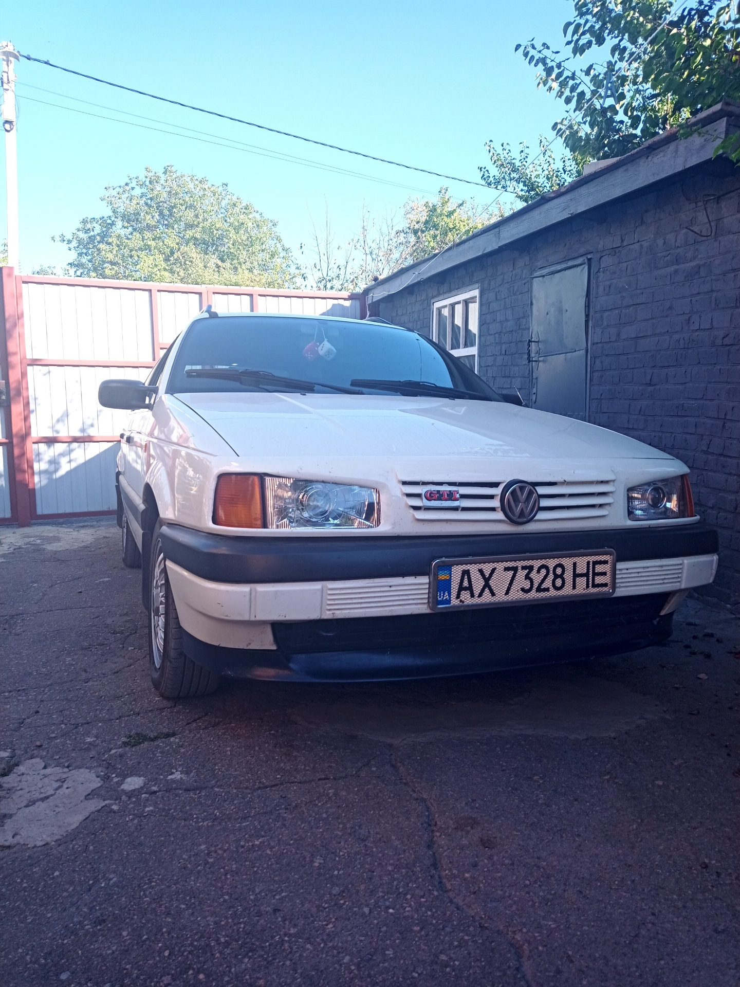 Тюнинг мордочки белого — Volkswagen Passat B3, 2 л, 1992 года | тюнинг ...