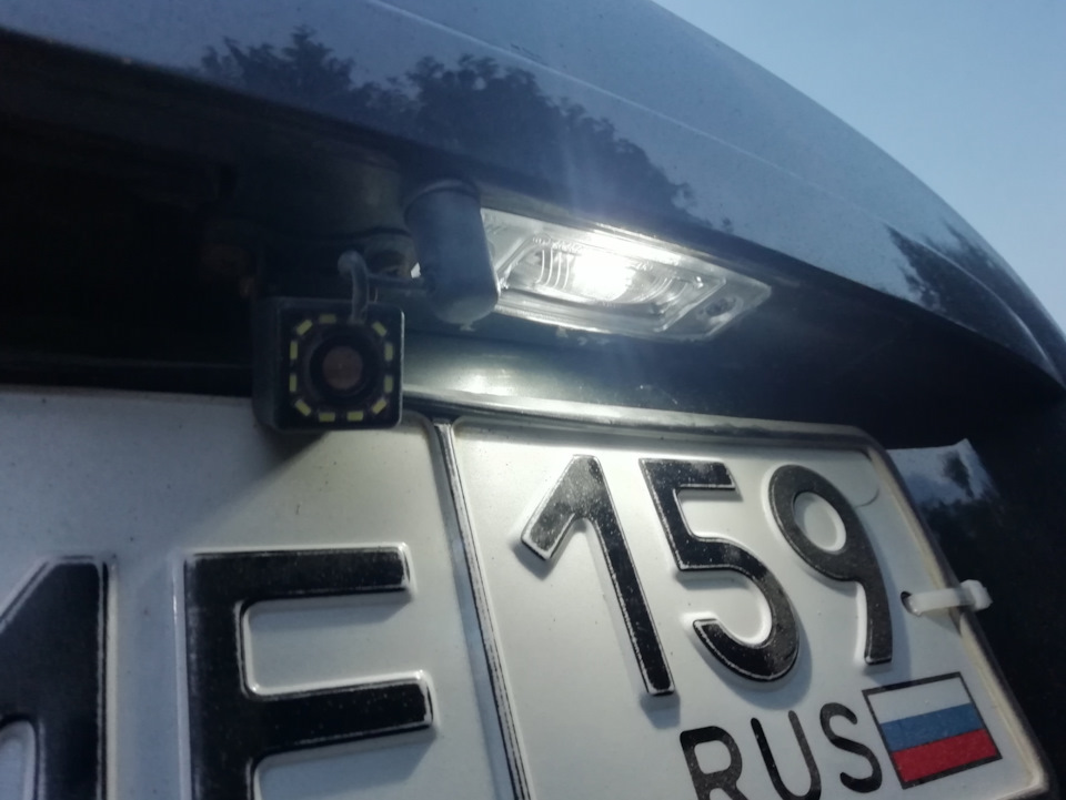 Замена стекол подсветки номера — KIA Ceed SW (1G), 1,6 л, 2011 года ...