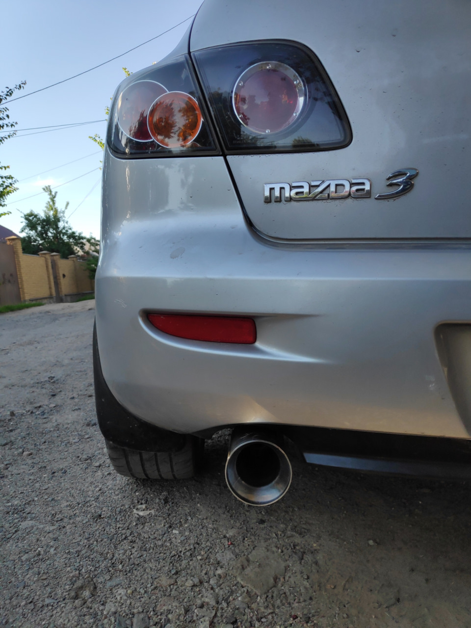 Насадка на выхлоп — Mazda 3 (1G) BK, 2 л, 2006 года | стайлинг | DRIVE2