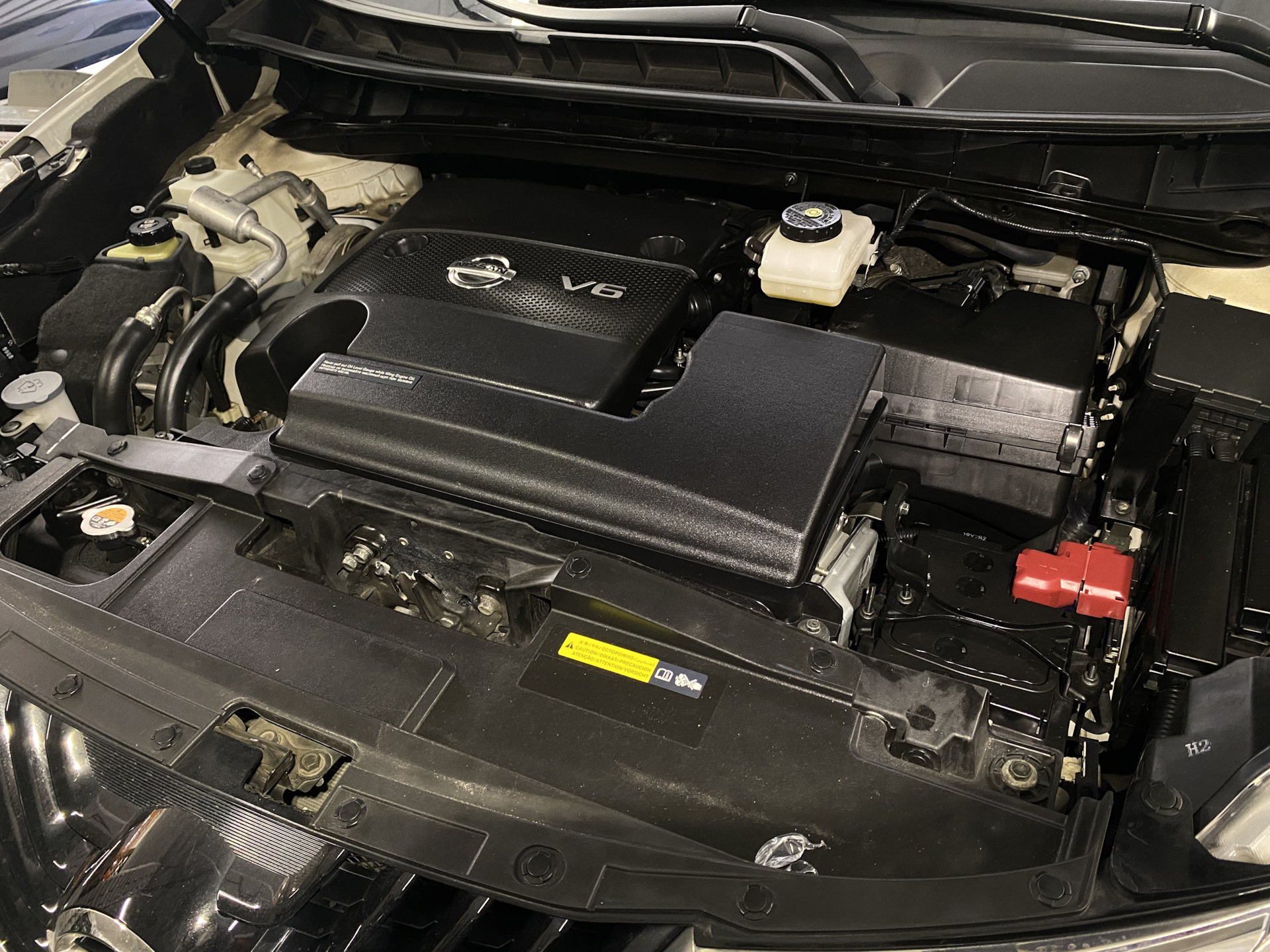 Замена воздушного фильтра — Nissan Murano III, 3,5 л, 2020 года ...