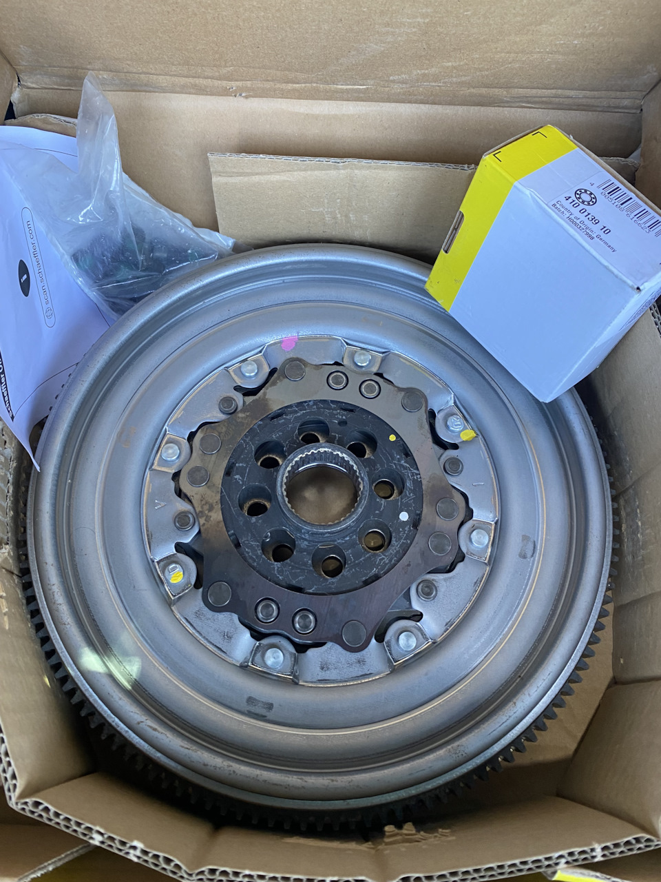 Маховик 415093709 для dq 381 — Volkswagen Passat Alltrack (B8), 2 л ...