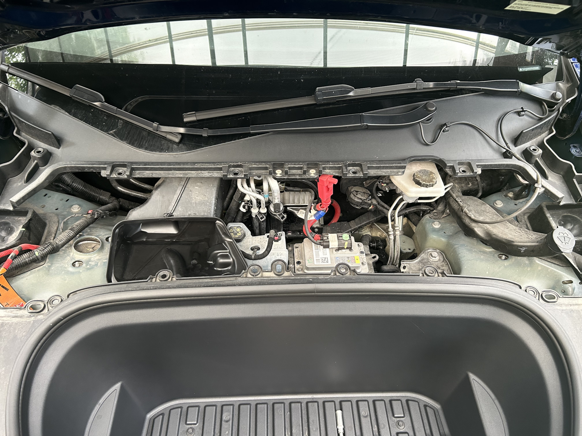 замена hepa фильтра — Tesla Model Y, 2022 года | своими руками | DRIVE2