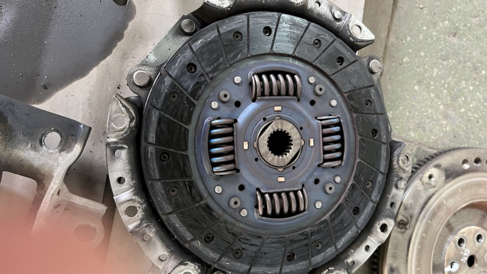 Течь масла на стыке КПП и двигателя (ч.2) — KIA Ceed (2G), 1,6 л, 2014 ...