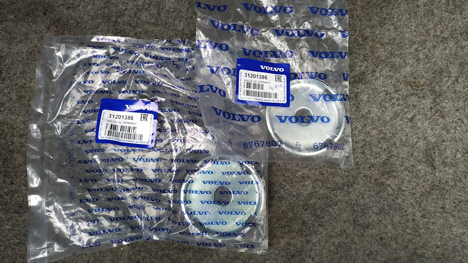 И снова тот же стук… тук… тук… — Volvo S60 (1G), 2,4 л, 2002 года ...