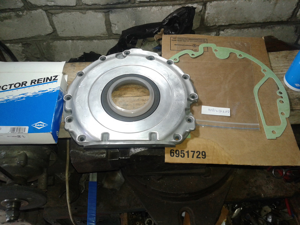 СТУК В ДВИГАТЕЛЕ АУДИ А8 quattro 3.7 АКС. часть(2) — Audi A8 (D2), 3,7 ...