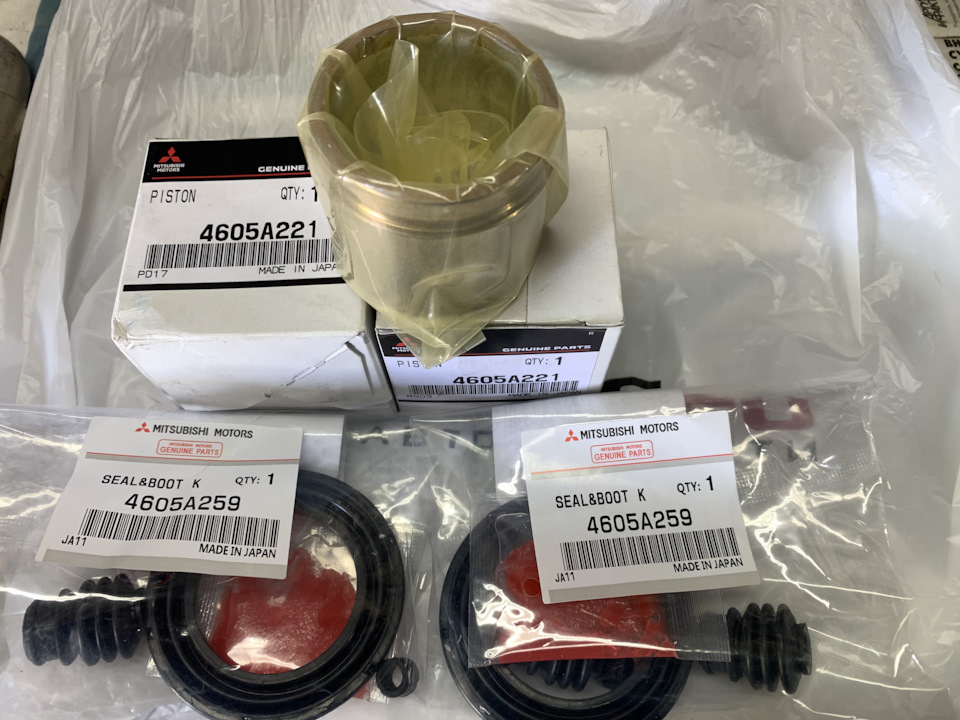 4605A221 Поршень переднего тормозного суппорта Mitsubishi | Запчасти на ...