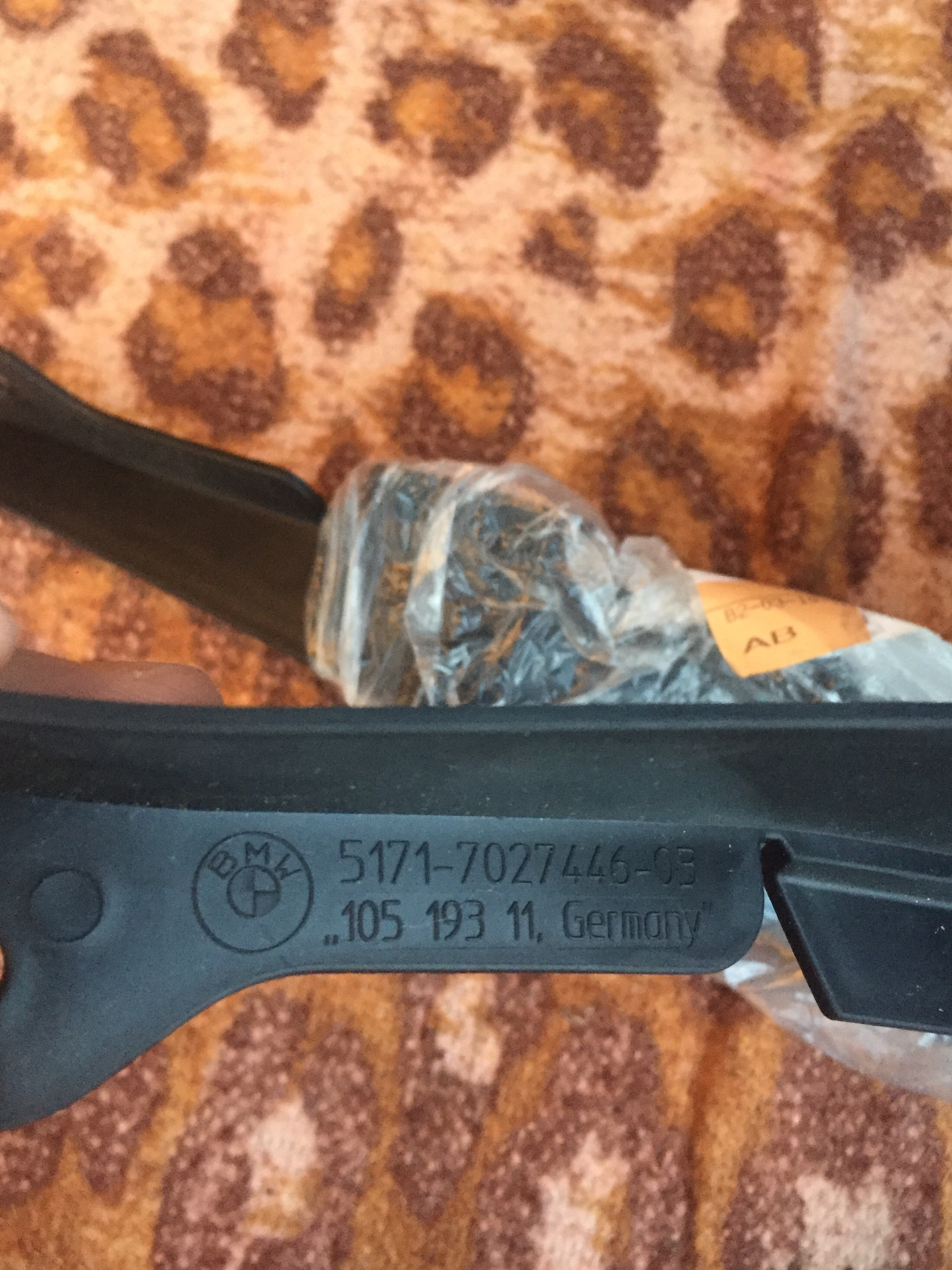 Пылезащитная кромка BMW — BMW 7 series (E65/E66), 3 л, 2007 года ...