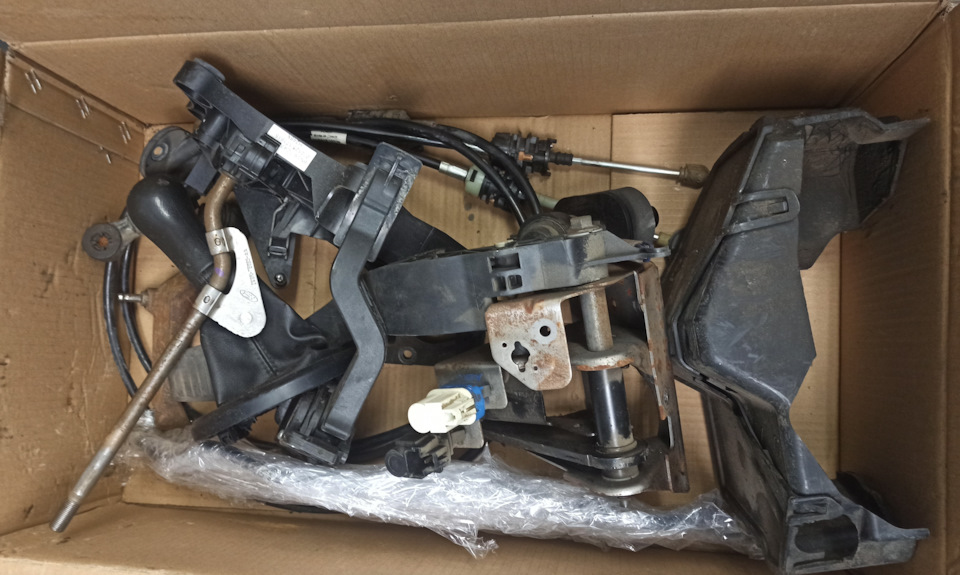 Цена замены робота на механику — Ford Fiesta (Mk V), 1,4 л, 2007 года ...