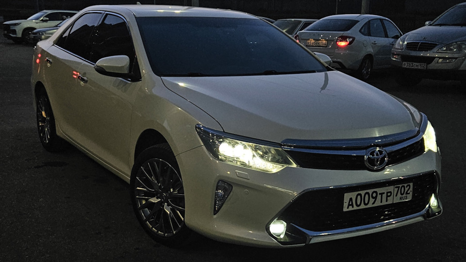 Есть ли в Camry V55 (Exclusive) датчик положения кузова? Вопрос по автокорректору фар — Toyota ...