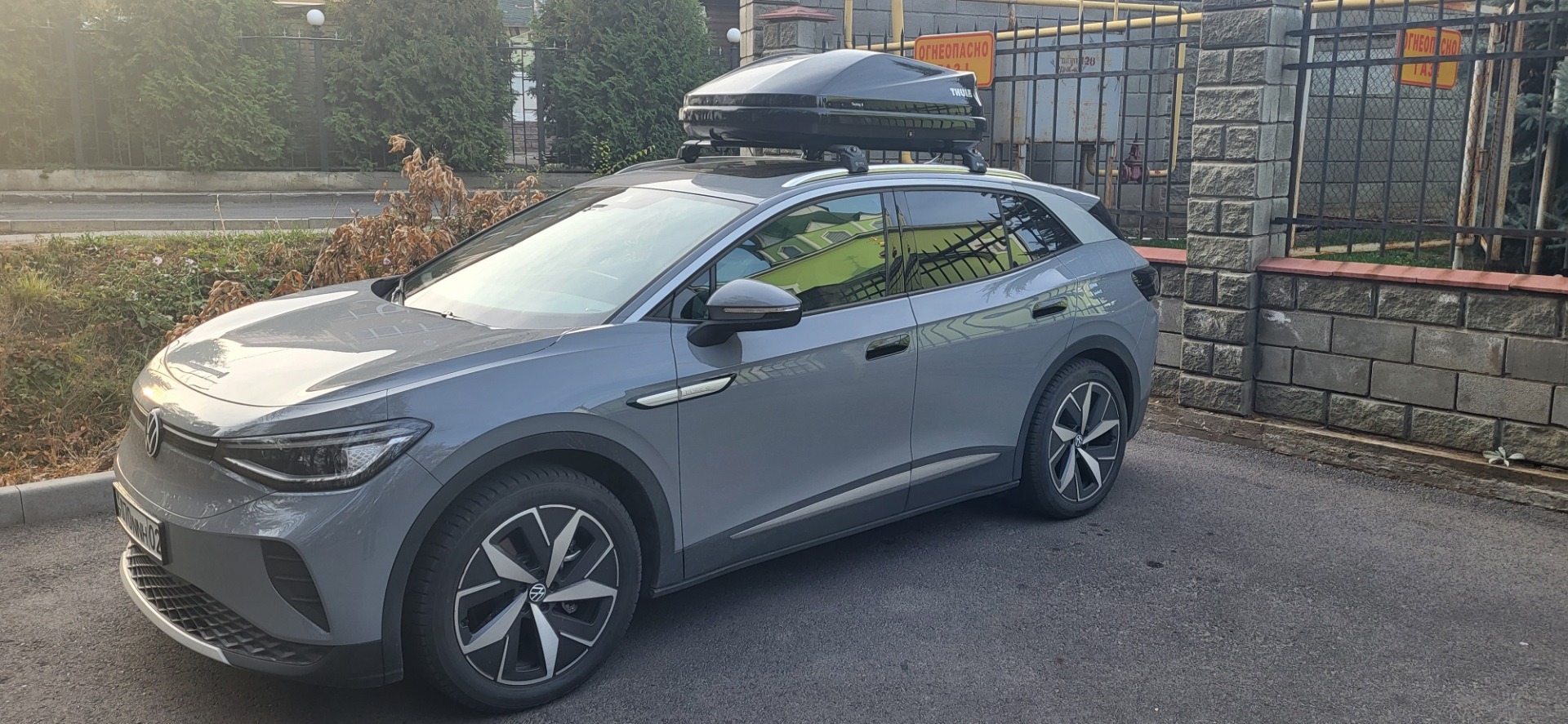 Thule + Turtle — Volkswagen ID.4, 2022 года | аксессуары | DRIVE2