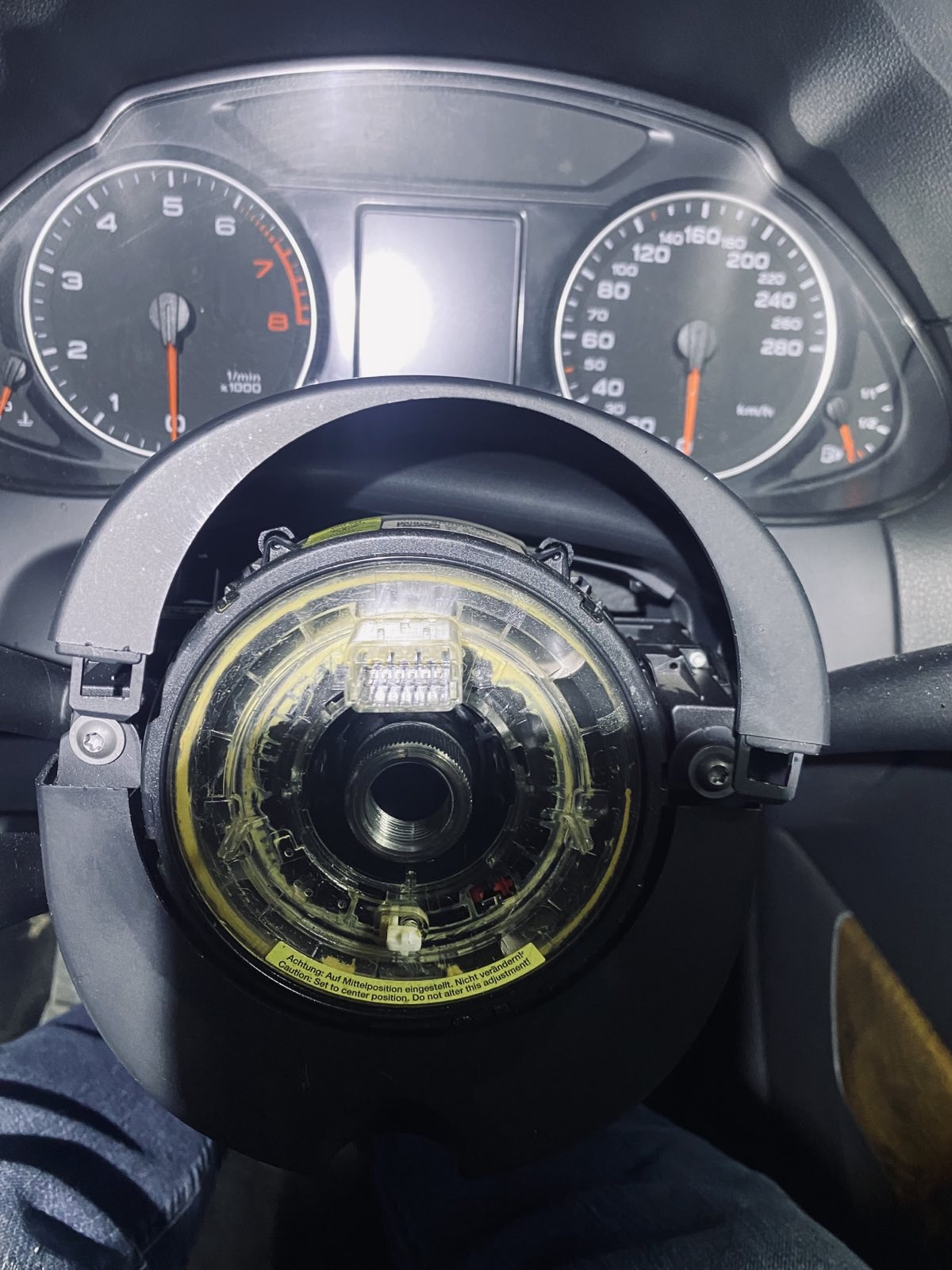 Ауди Q5. Замена подрулевого кольца или устранение ошибки 00778-датчик ...