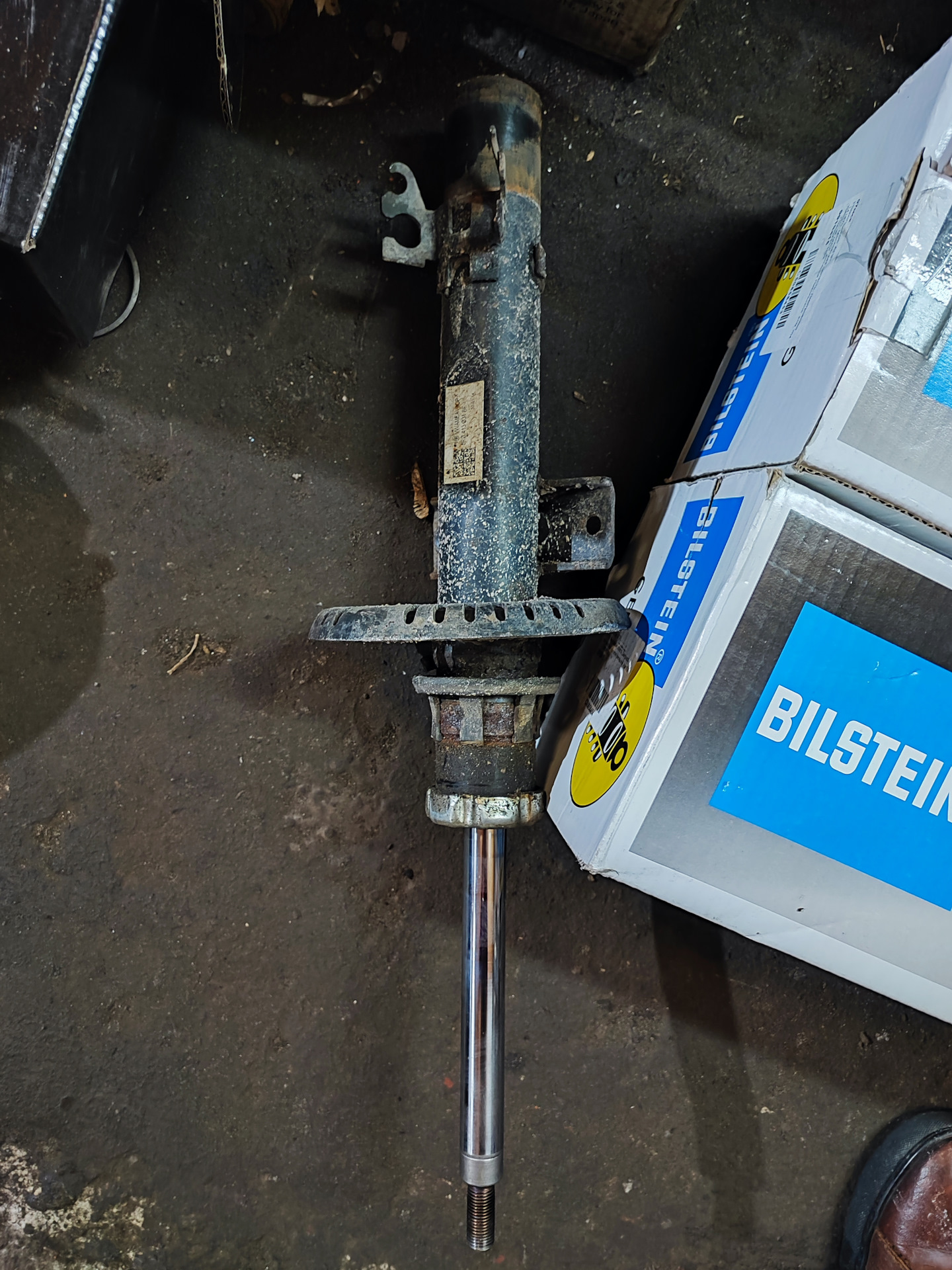 Ремонт передней подвески. — Skoda Rapid (1G), 1,6 л, 2014 года ...