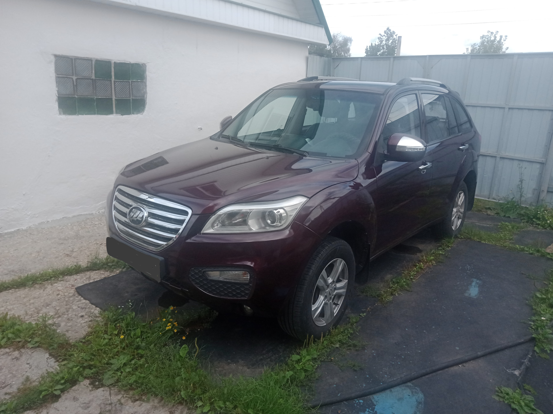 Лобовое стекло — Lifan X60, 1,8 л, 2013 года | запчасти | DRIVE2