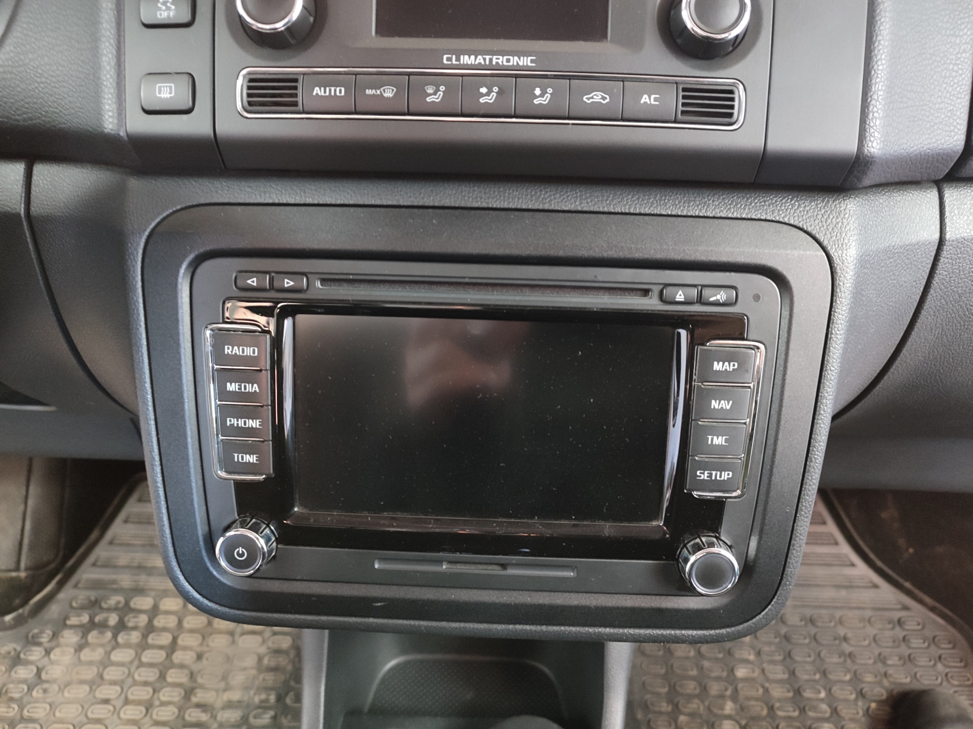 RNS-510 — Skoda Fabia Mk2, 1,6 л, 2012 года | стайлинг | DRIVE2